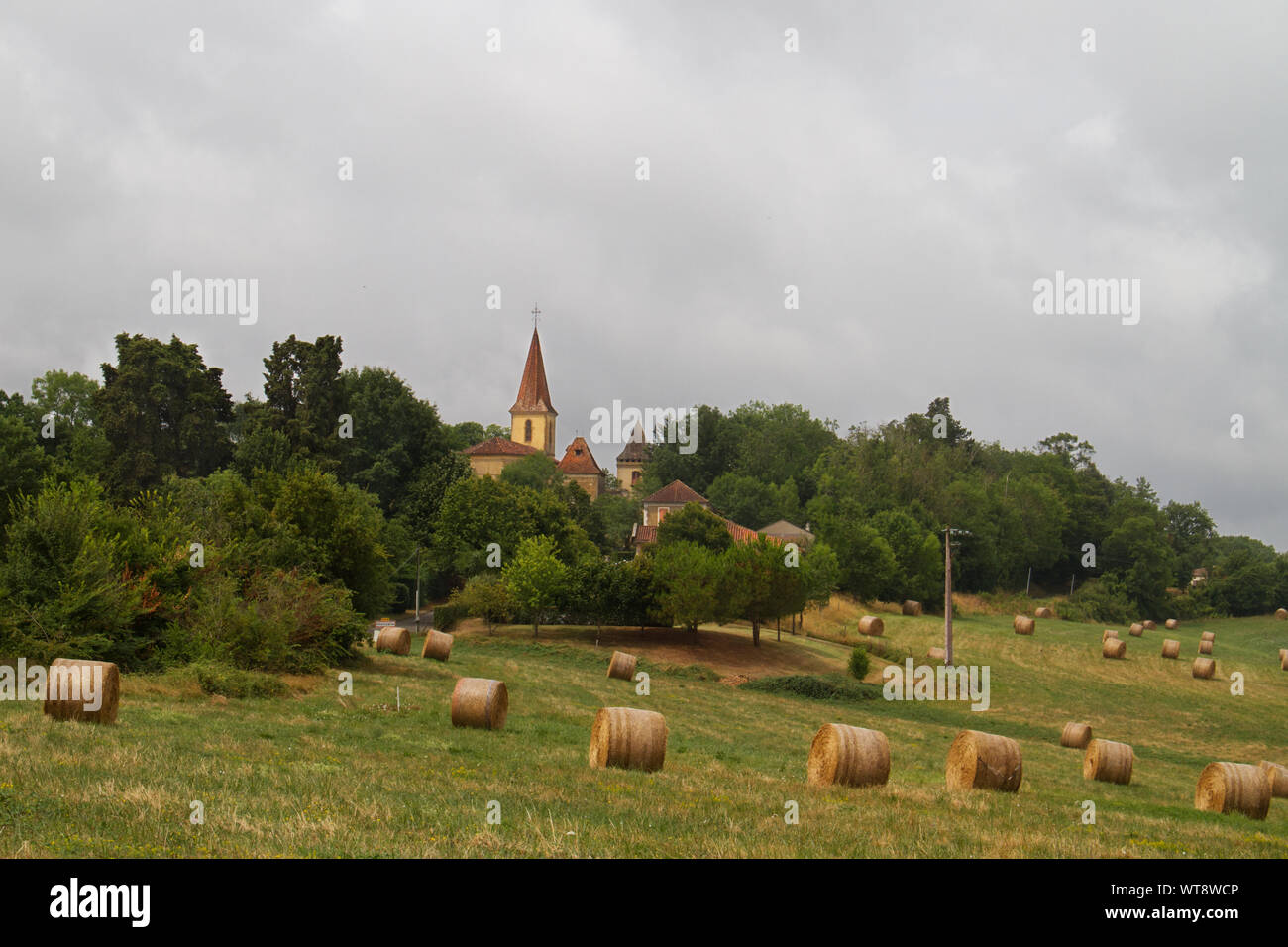 Medieval farming hi-res stock photography and images - Alamy