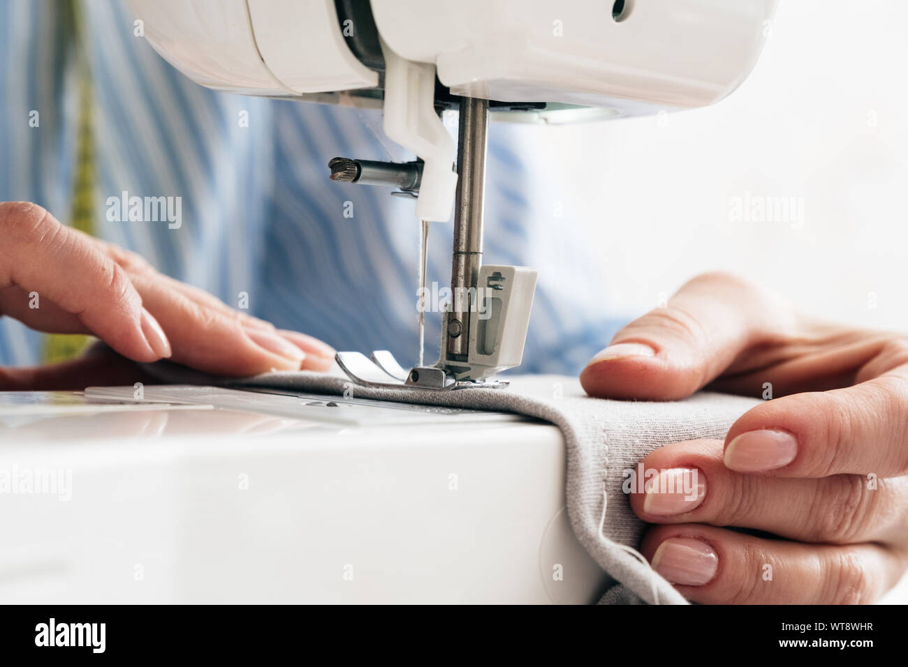 Seamstress shop dressmaking hi-res stock photography and images - Alamy