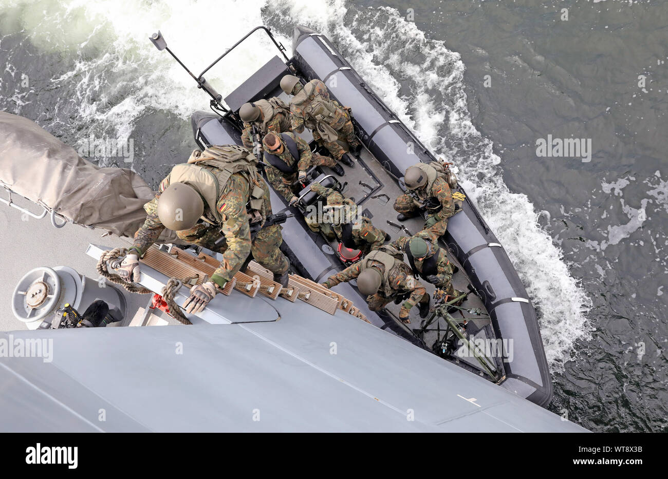 Boarding team hi-res stock photography and images - Alamy