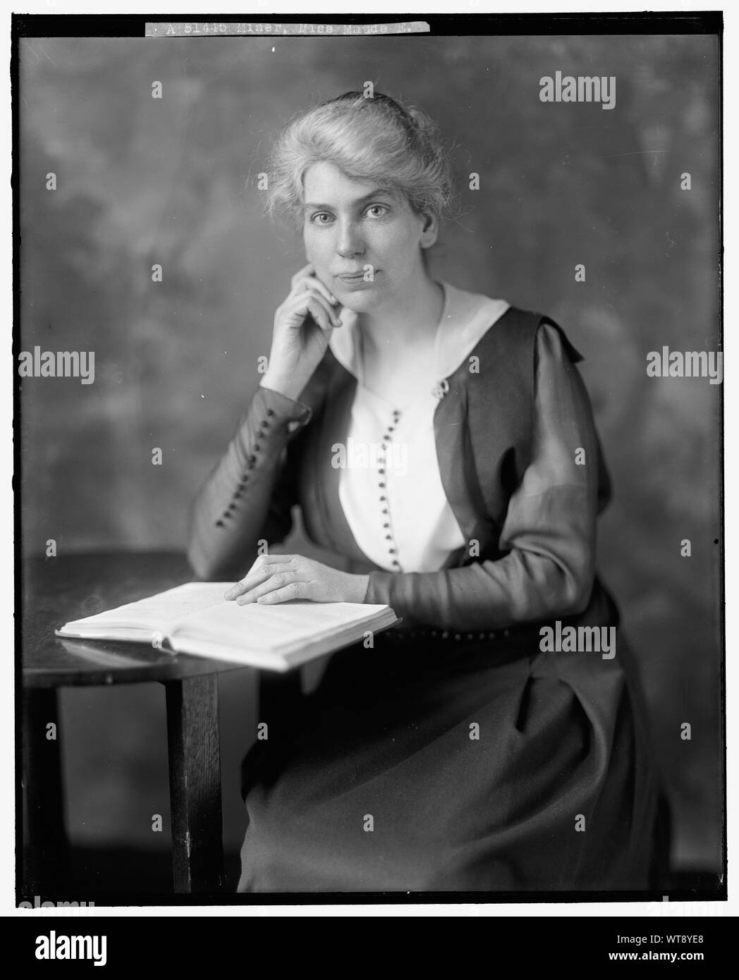 Maude e hi-res stock photography and images - Alamy