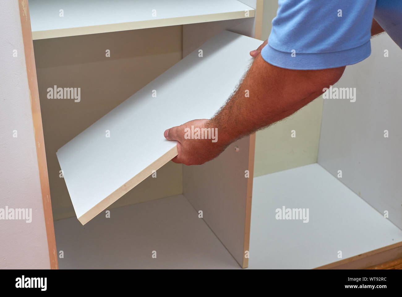 Closet rack assembly hi-res stock photography and images - Alamy