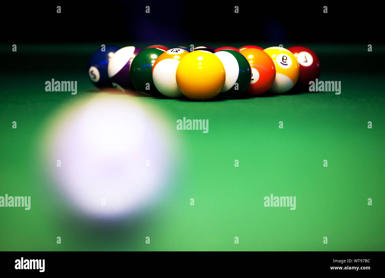 Arranged balls hi-res stock photography and images - Alamy