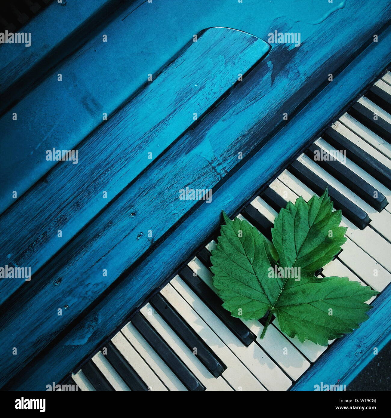High Angle View Grand Piano High Resolution Stock Photography and ...