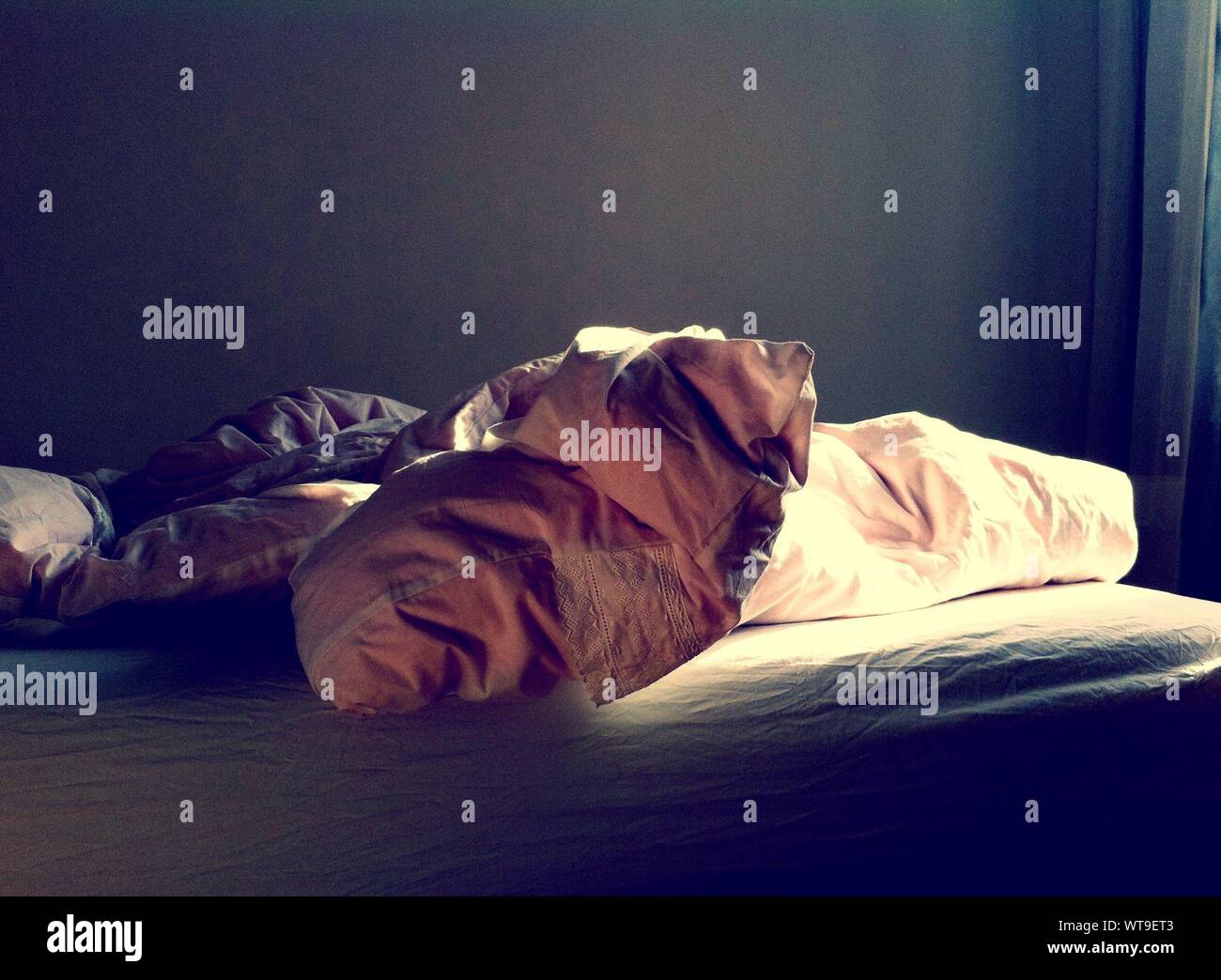 Untidy duvet hi-res stock photography and images - Alamy