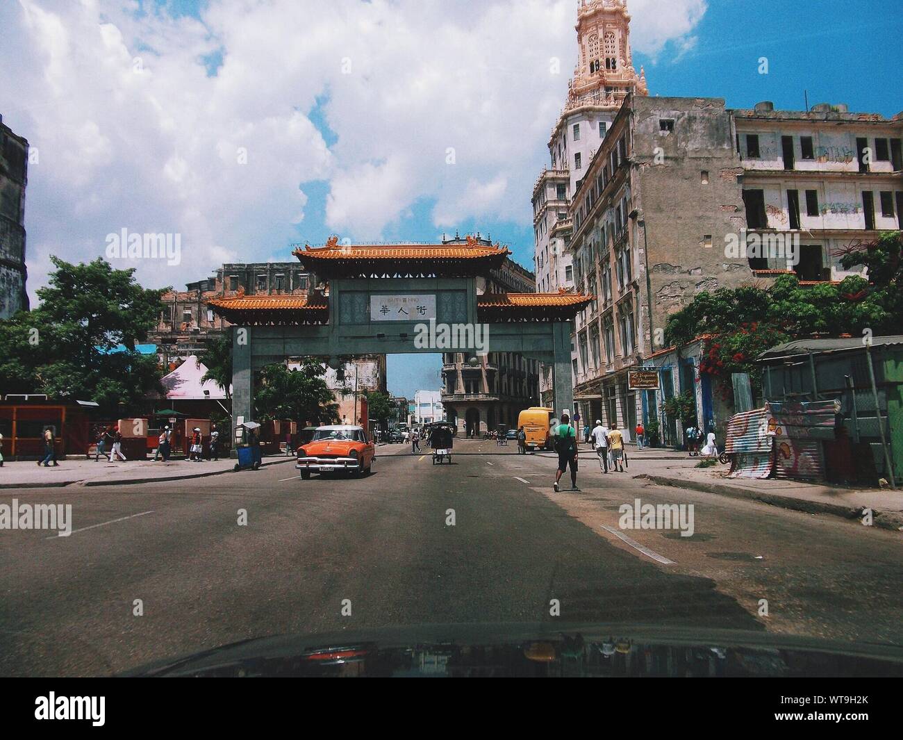 Traditional chinese city hi-res stock photography and images - Alamy