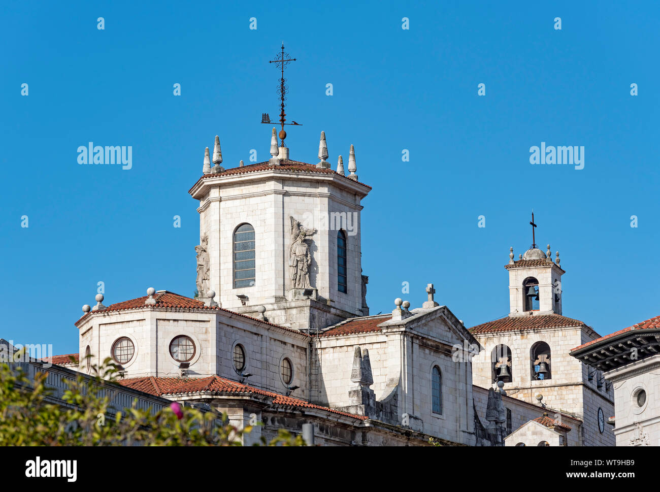 Catedral de la asuncion santander hi-res stock photography and images ...