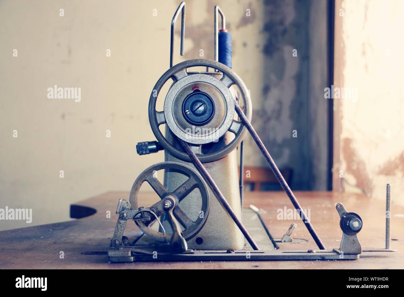 Spool machine hi-res stock photography and images - Alamy