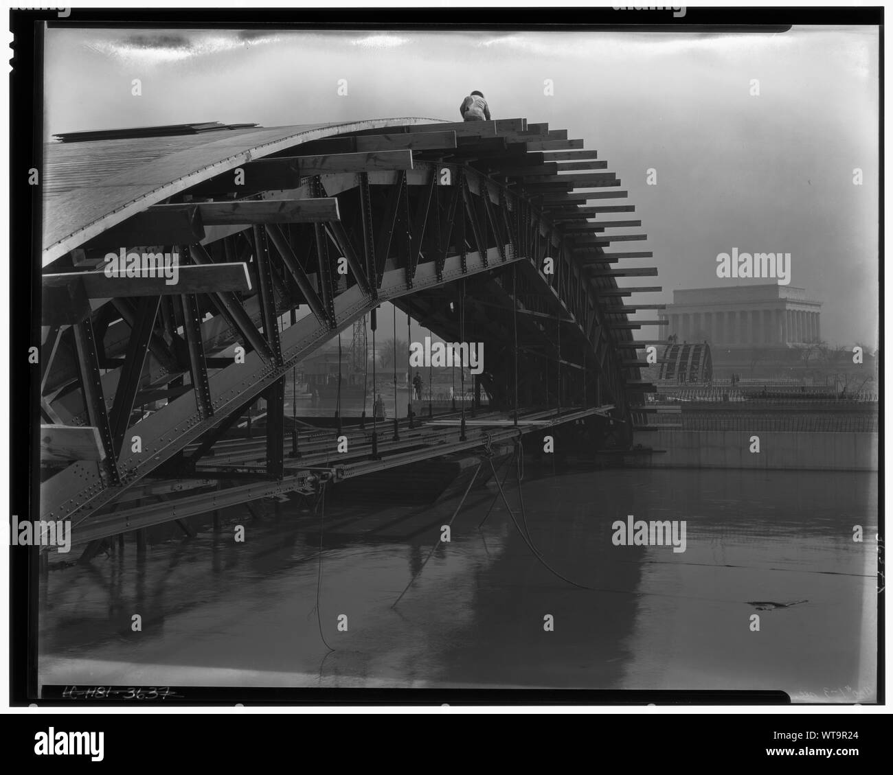 Workers memorial Cut Out Stock Images & Pictures - Alamy