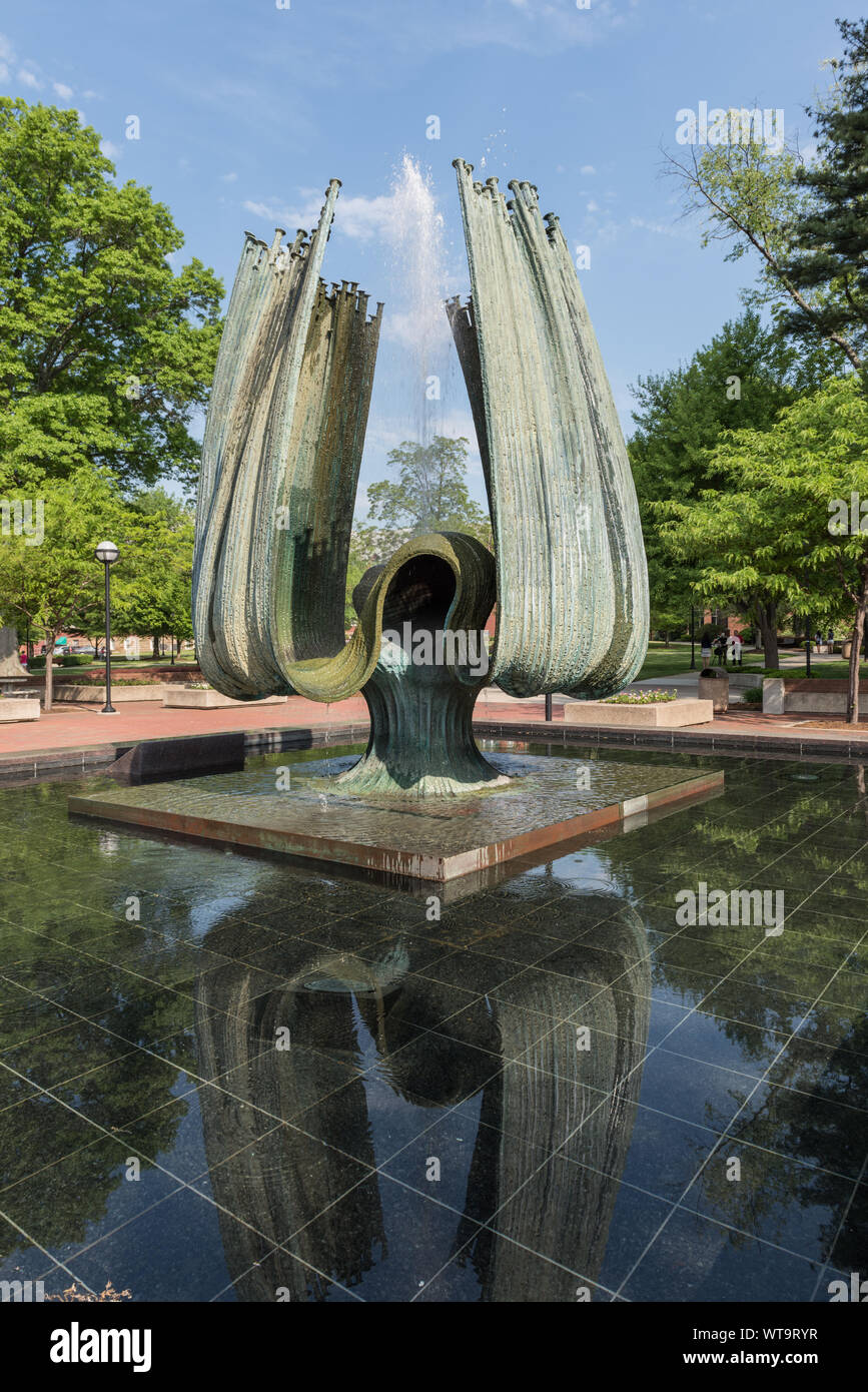 Memorial Fountain on the campus of Marshall University in Huntington, West Virginia Stock Photo ...