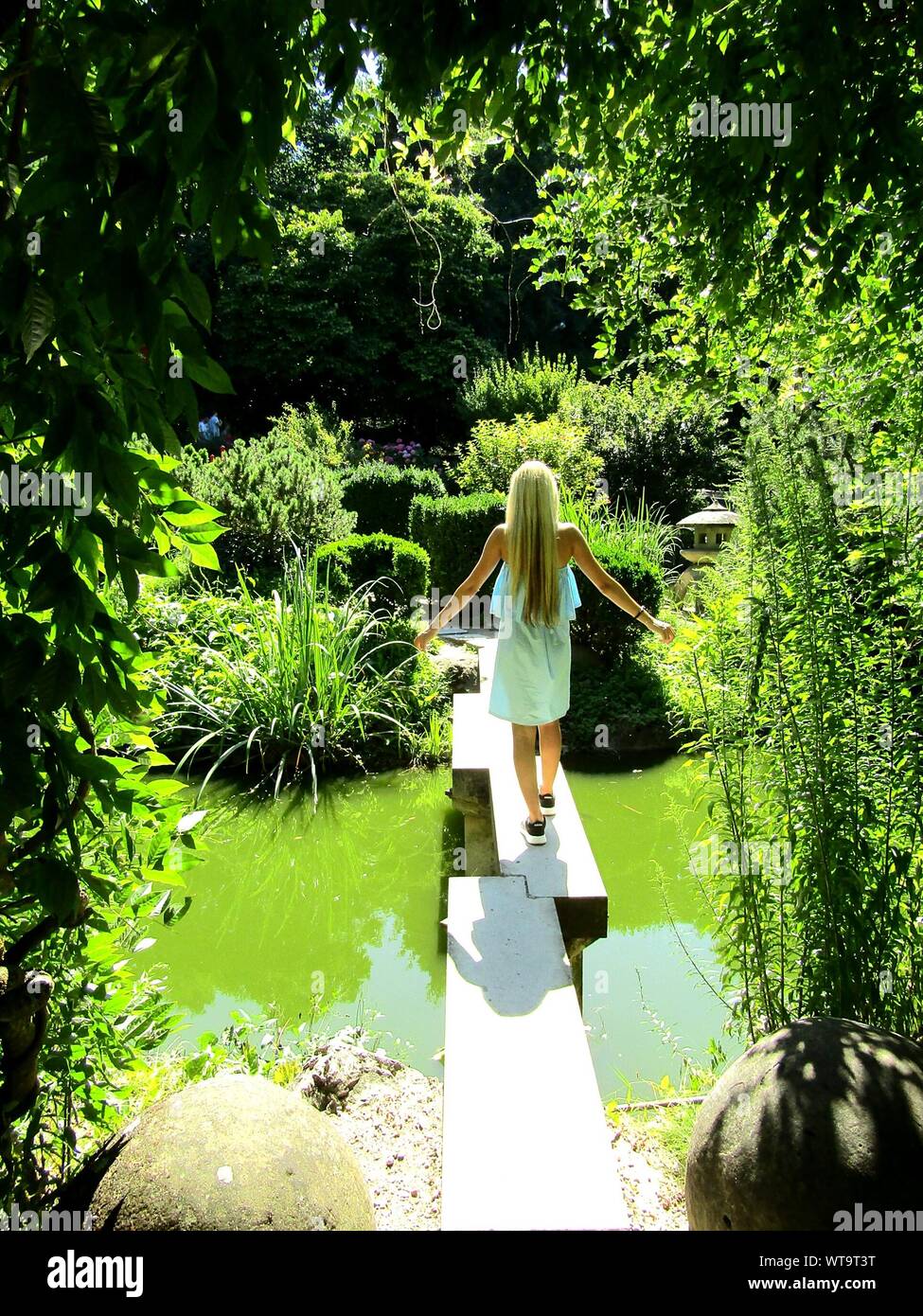 Walkway Over Pond High Resolution Stock Photography and Images - Alamy