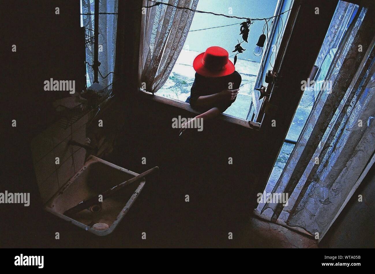 Woman smoking cigarette outside hi-res stock photography and images - Alamy