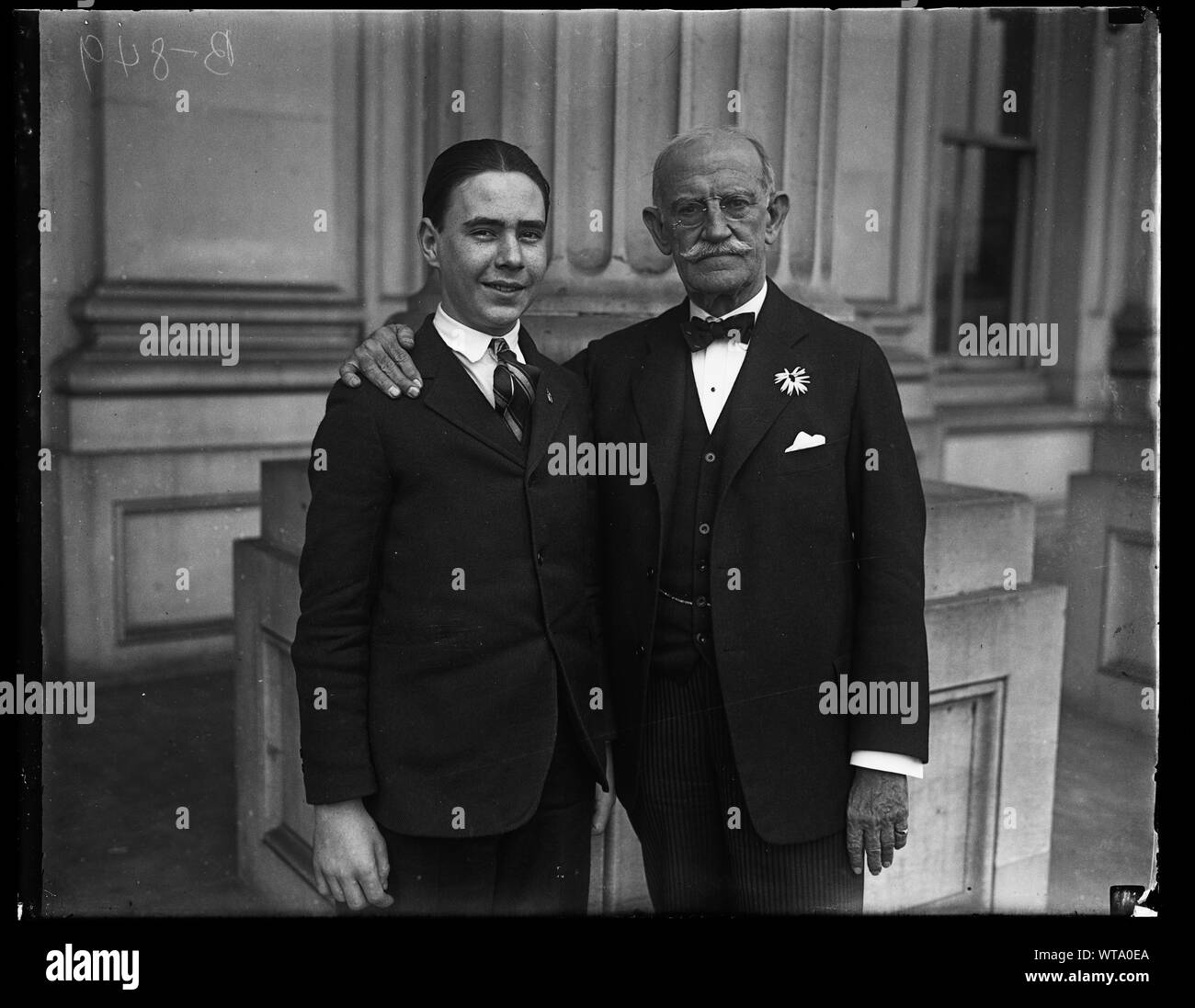 Men at U.S. Capitol, Washington, D.C Stock Photo - Alamy