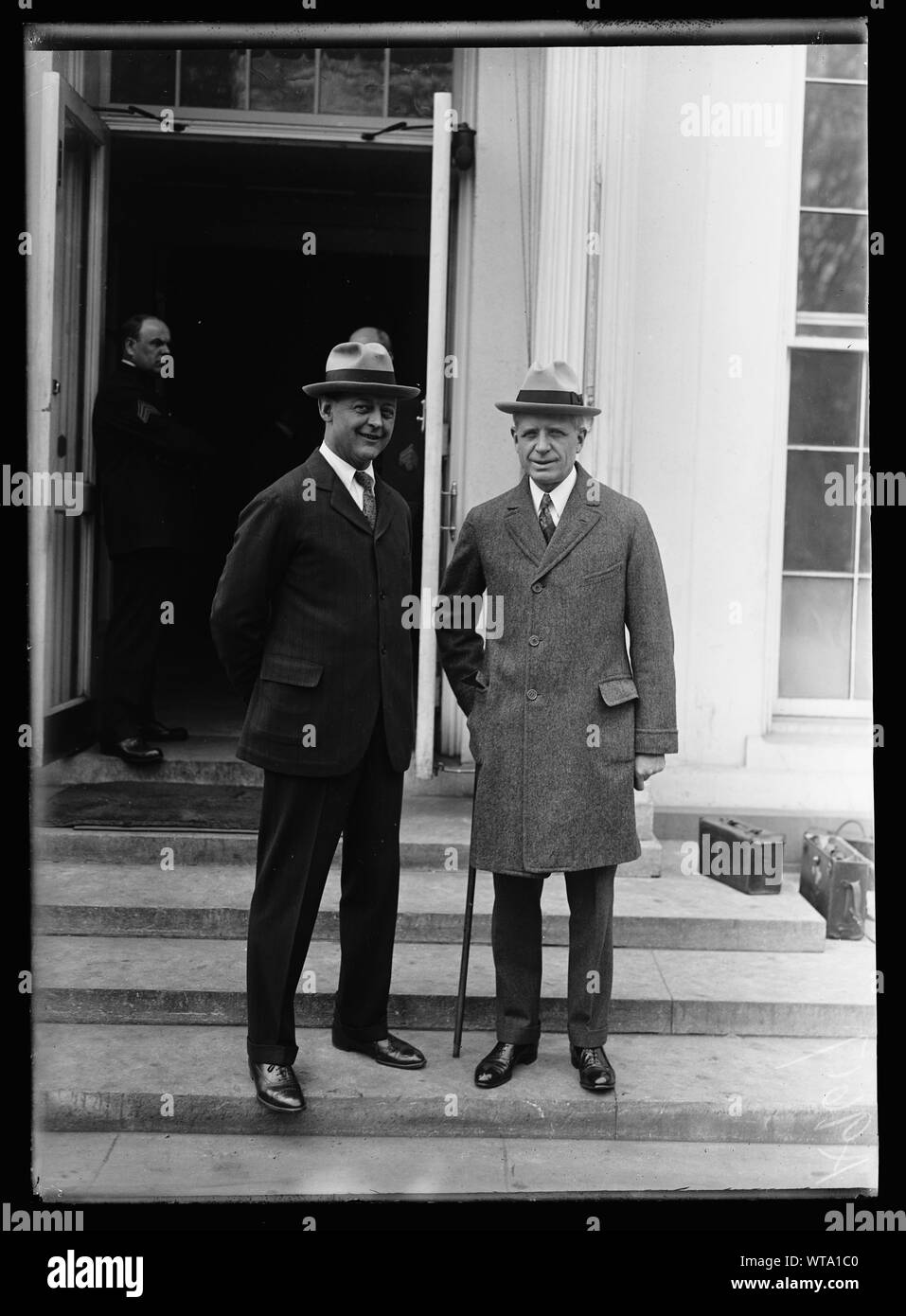 Men at White House, Washington, D.C Stock Photo - Alamy