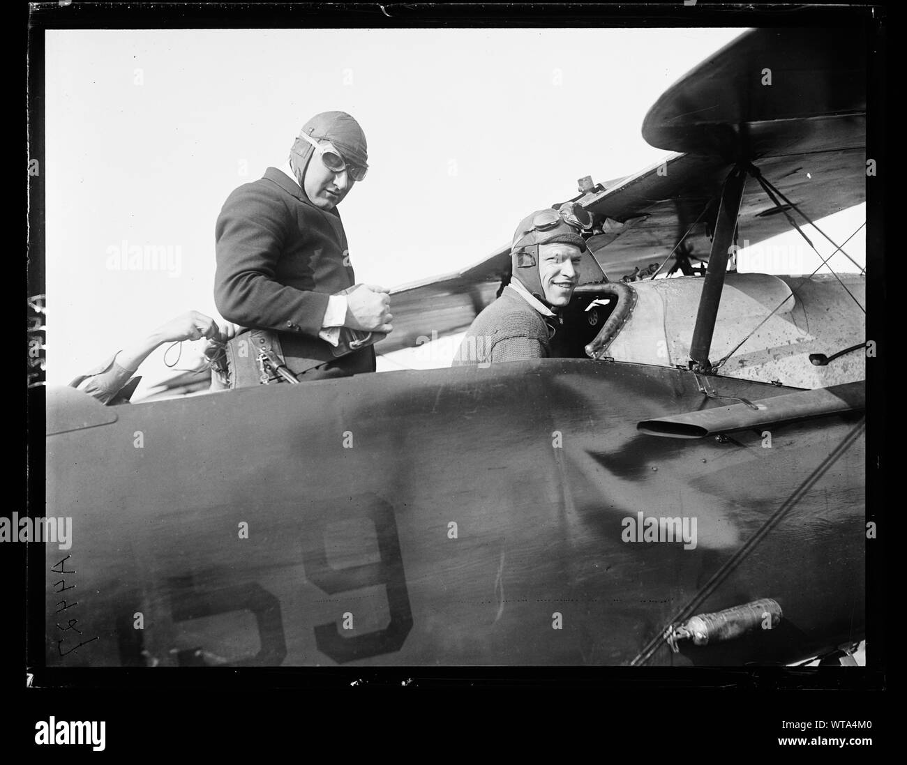 Airplane experience Black and White Stock Photos & Images - Alamy