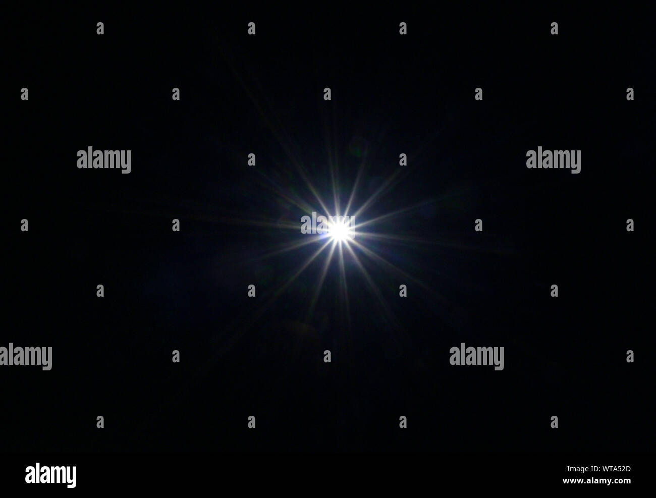 White spotlight background hi-res stock photography and images - Alamy