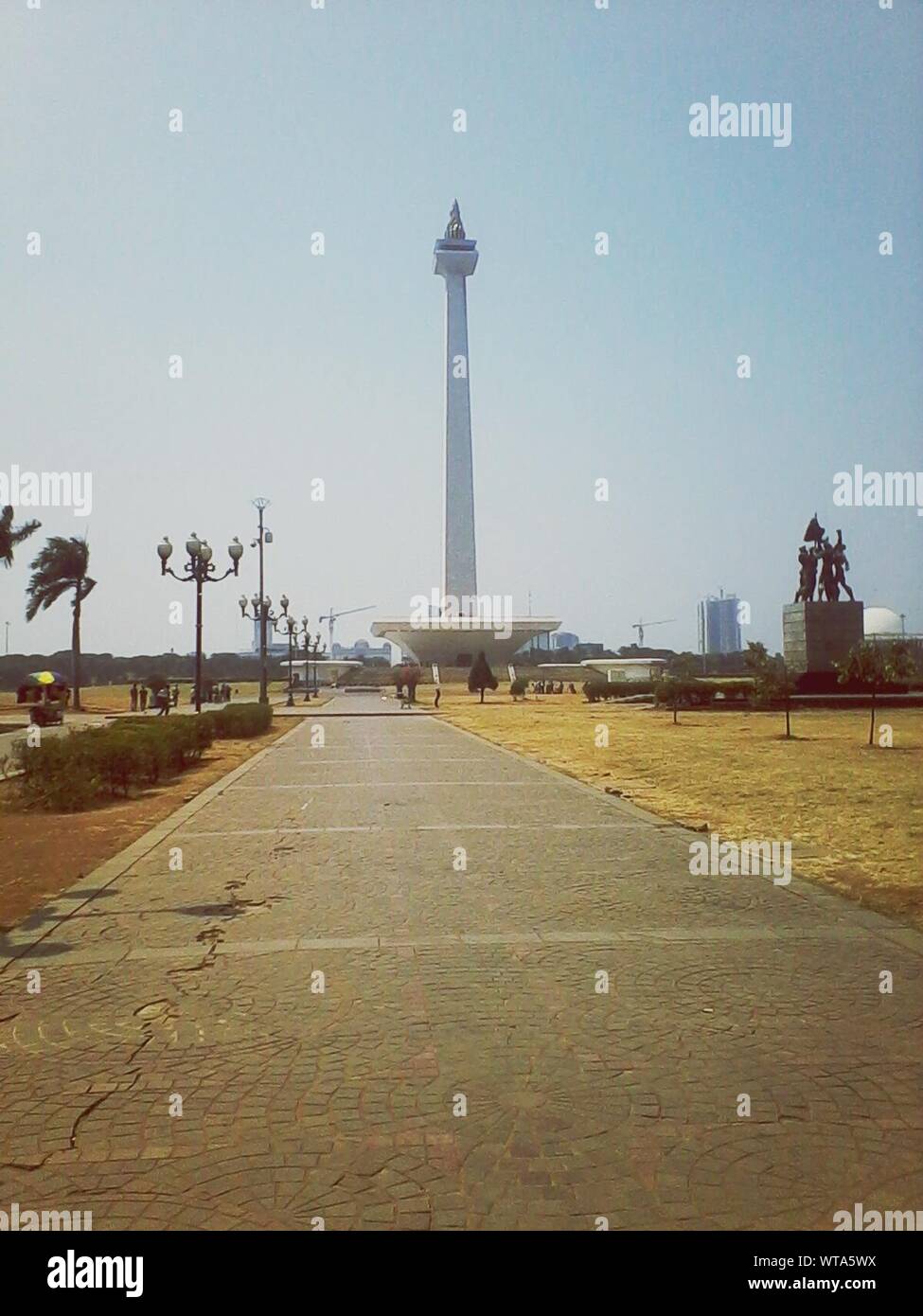 Very tall tower hi-res stock photography and images - Alamy