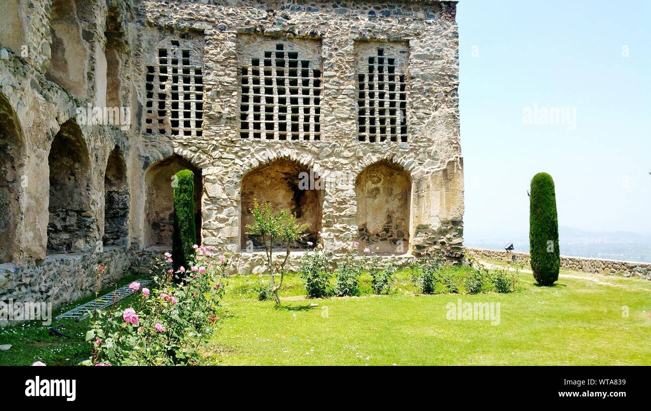 Built structure grassland architecture hi-res stock photography and ...