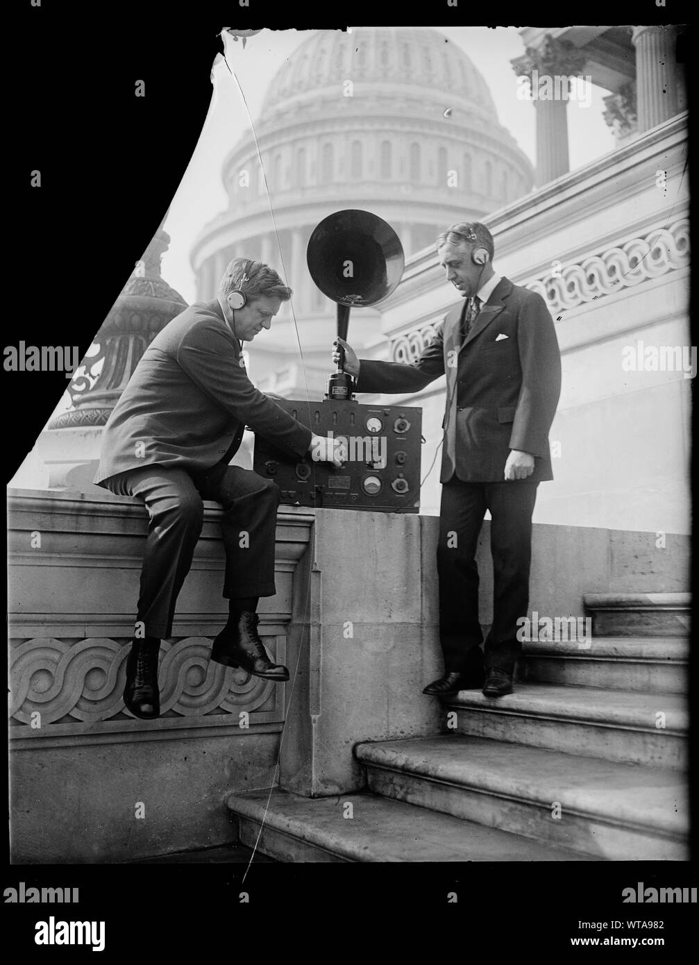 Men with radio? U.S. Capitol, Washington, D.C Stock Photo - Alamy