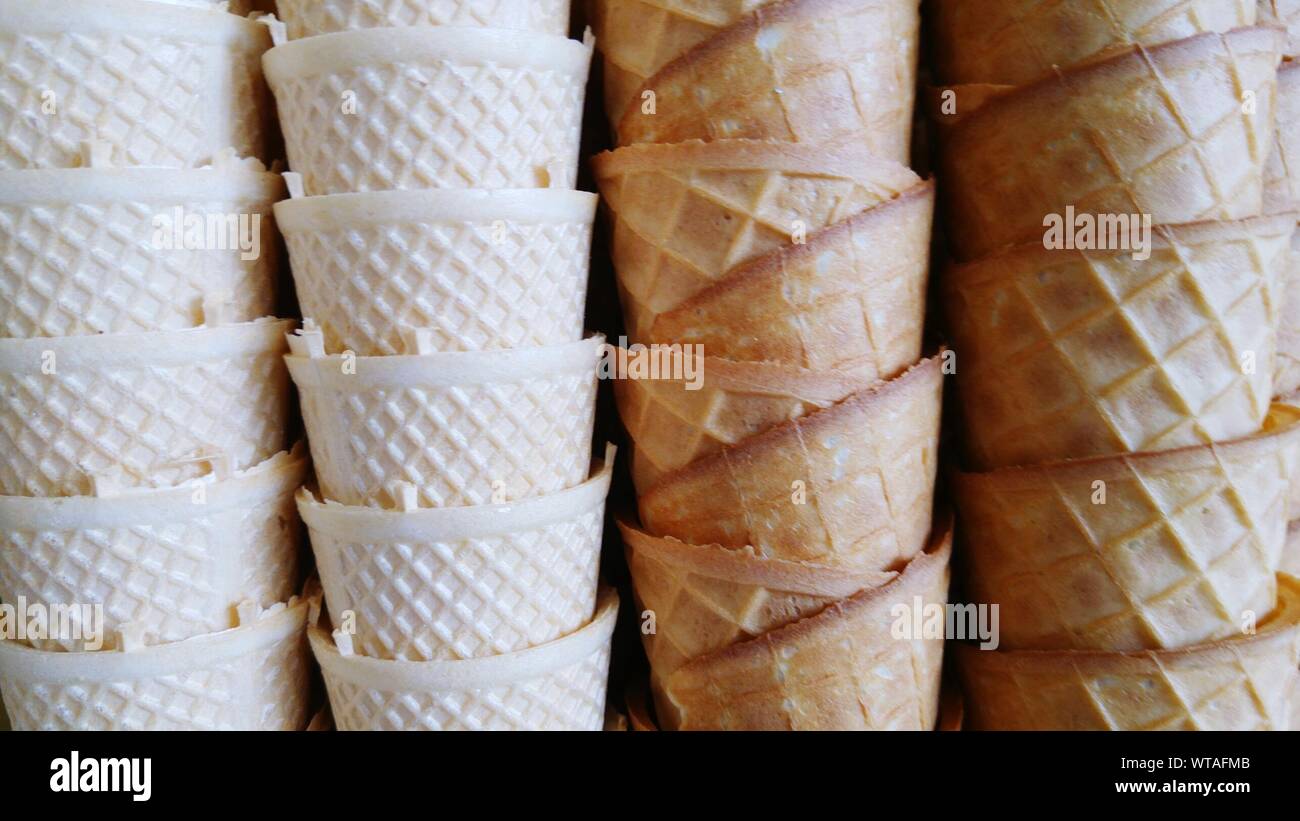 Large display ice cream cone hi-res stock photography and images - Alamy