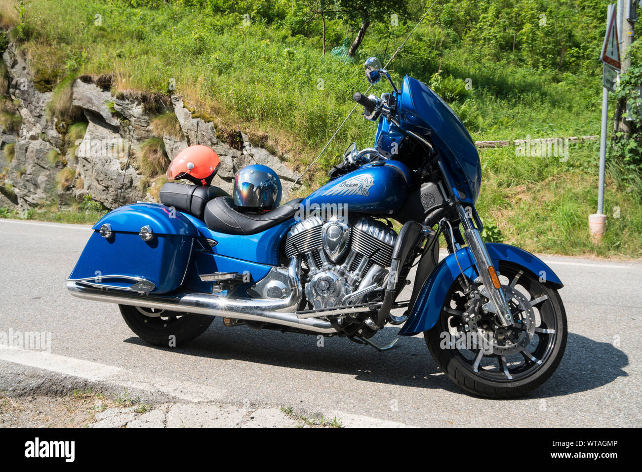 Classic indian motorcycle hi-res stock photography and images - Alamy