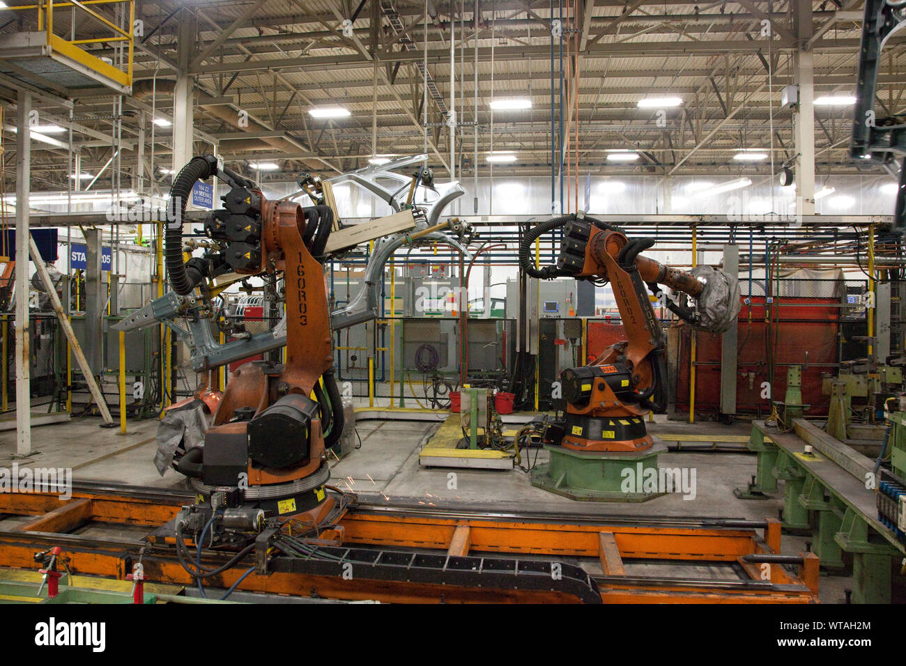 Mercedes-Benz U.S. International Plant located in Tuscaloosa County ...