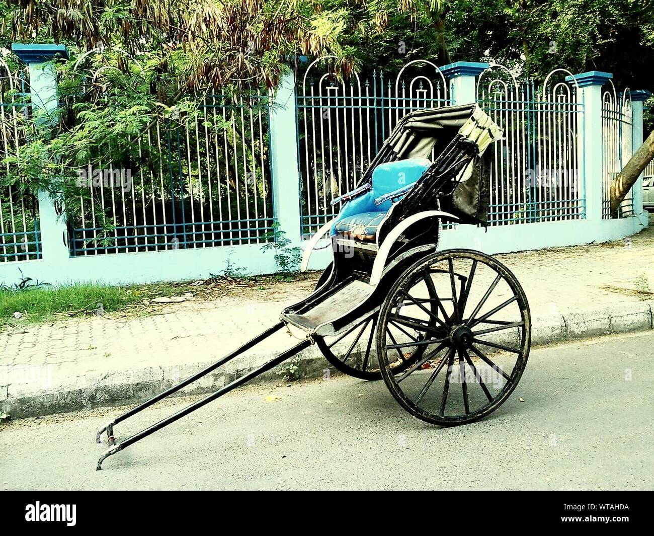 Retro Rickshaw High Resolution Stock Photography and Images - Alamy