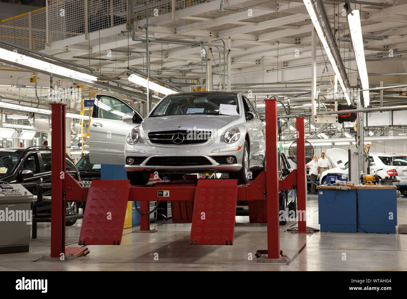 Mercedes-Benz U.S. International Plant located in Tuscaloosa County ...