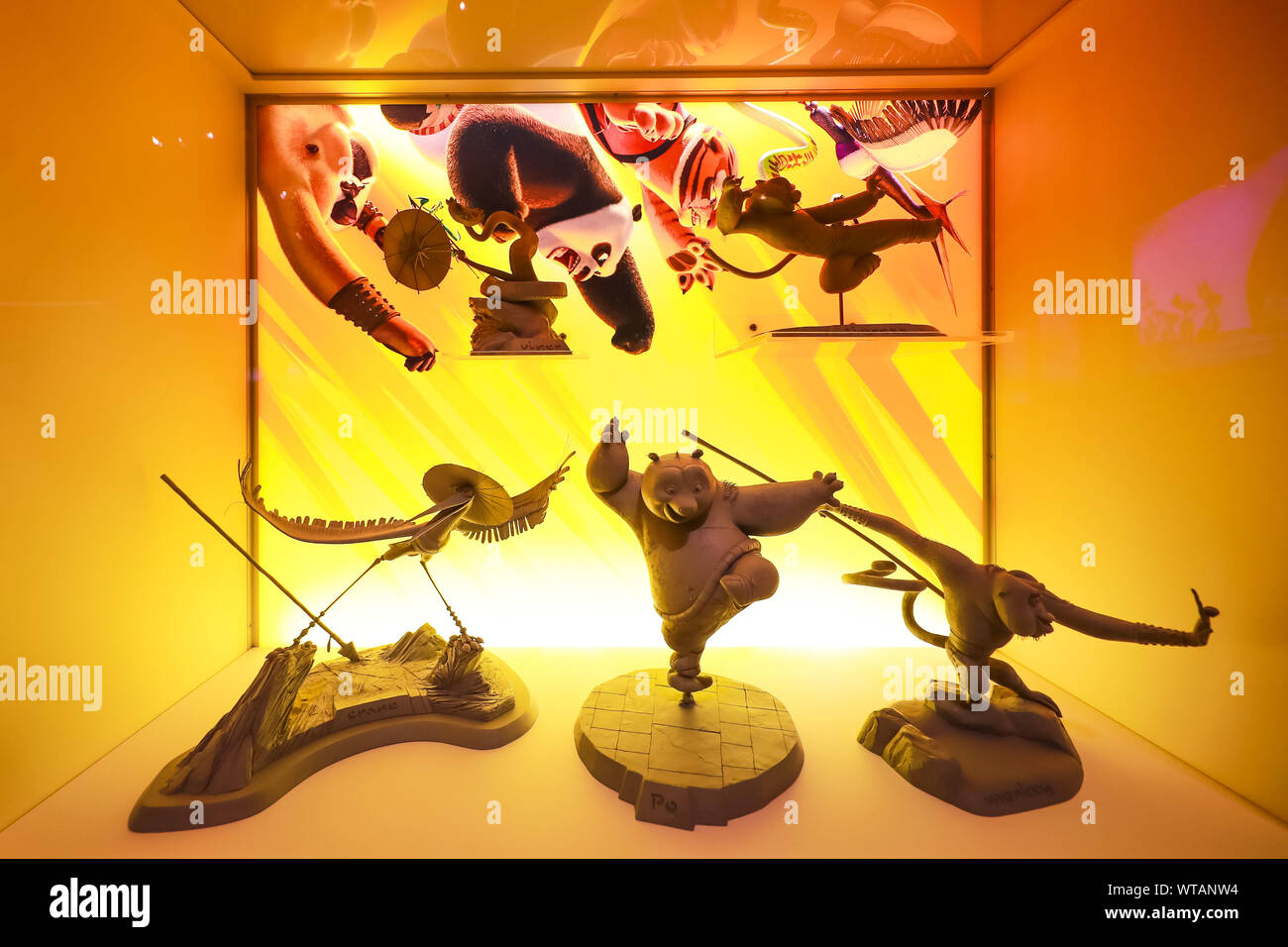 Dreamworks animation dragon hi-res stock photography and images - Alamy