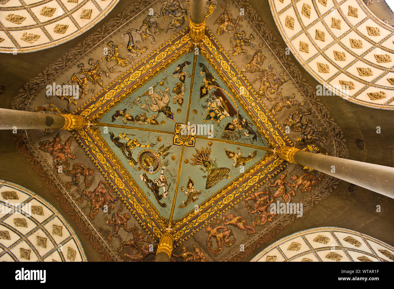 Art on ceiling in Patuxay Stock Photo - Alamy
