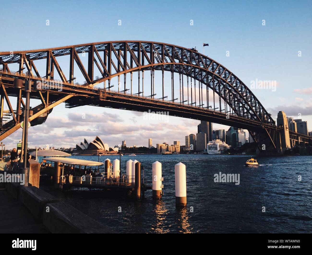The sydney opera house sunset hi-res stock photography and images - Alamy