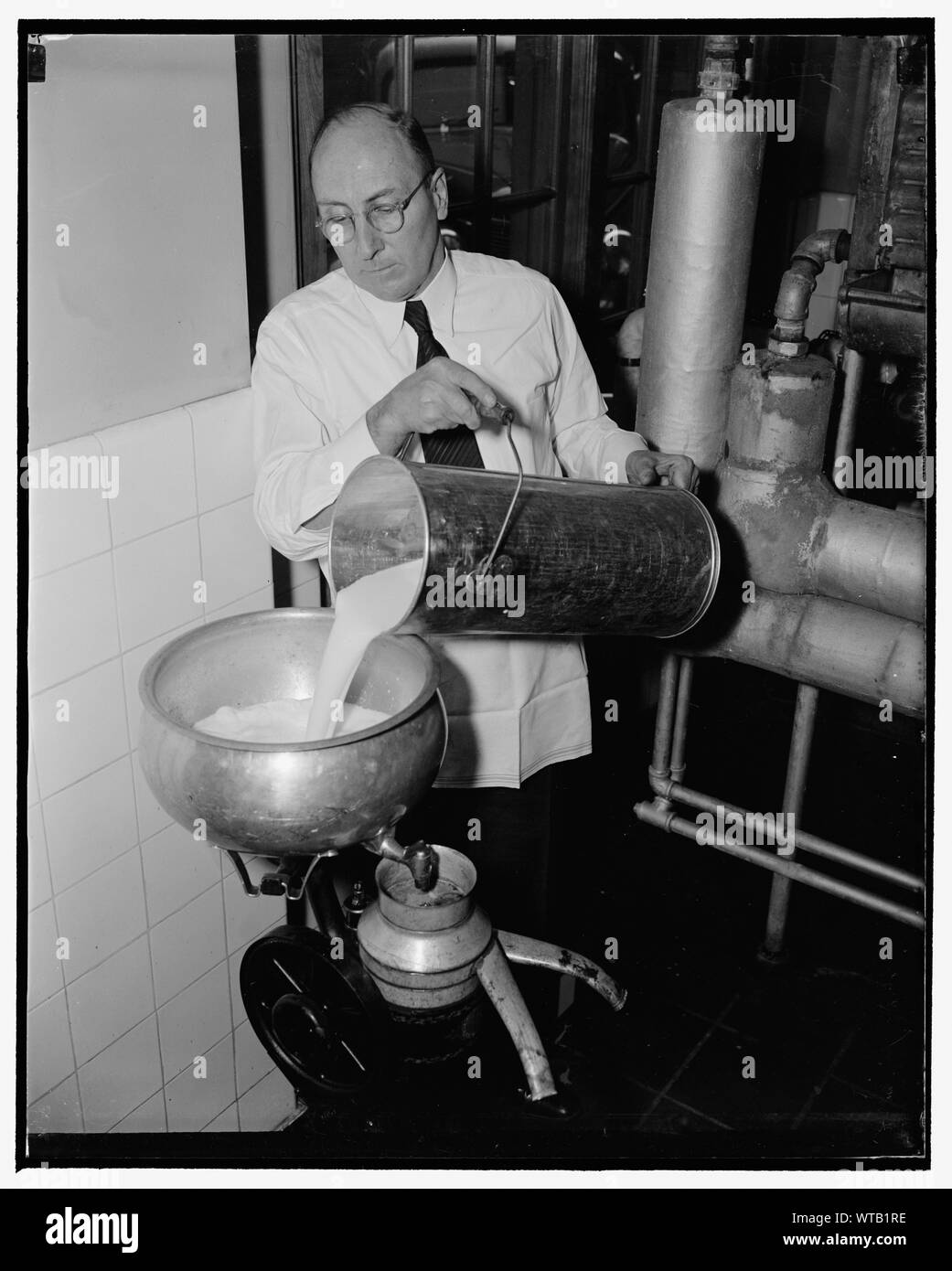 Cream separator hi-res stock photography and images - Alamy