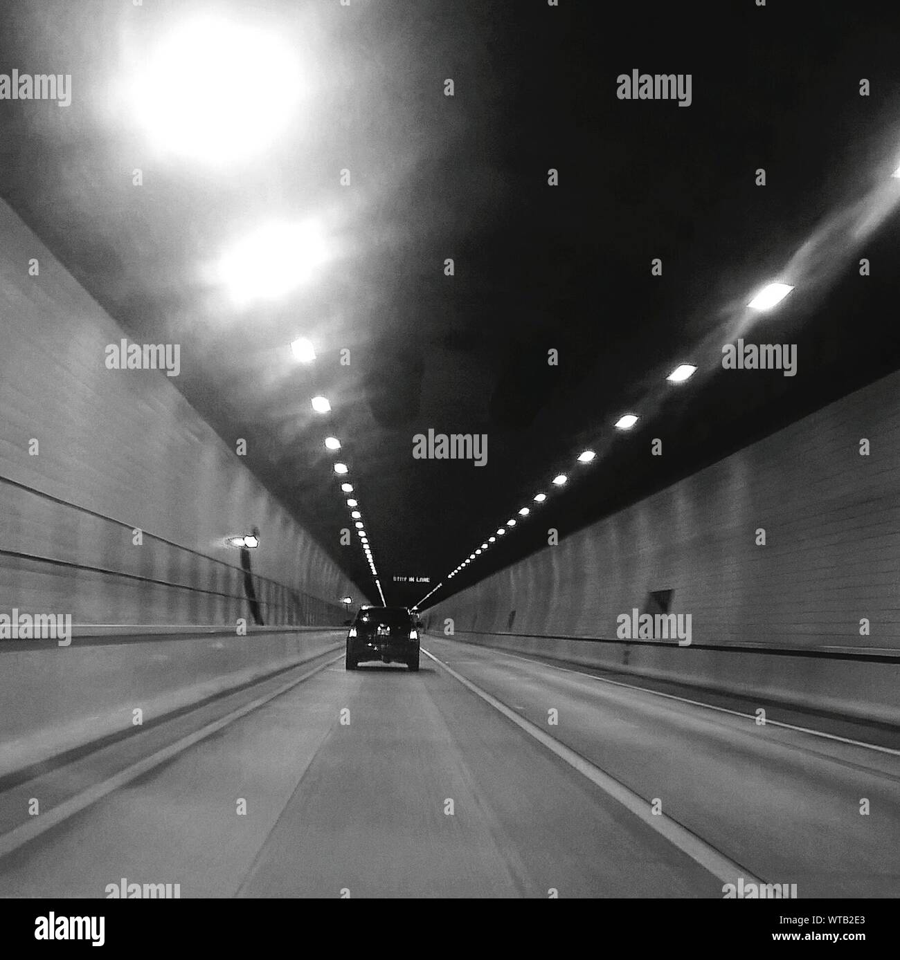Lit tunnel hi-res stock photography and images - Alamy
