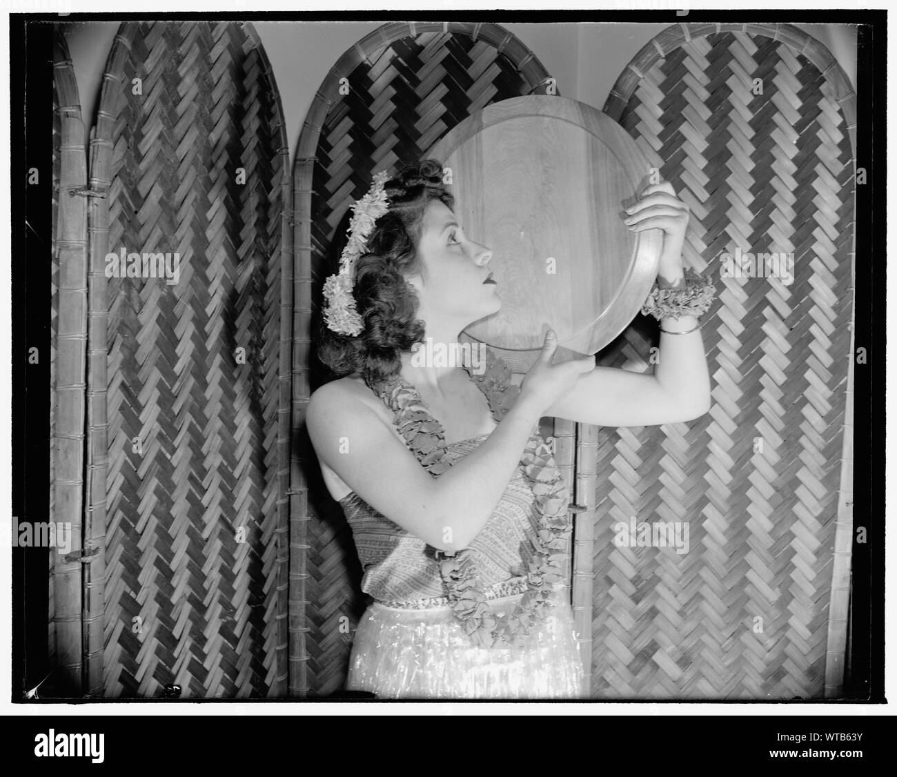 Mexican Ambassador's daughter studies hula dancing. Washington, D.C ...