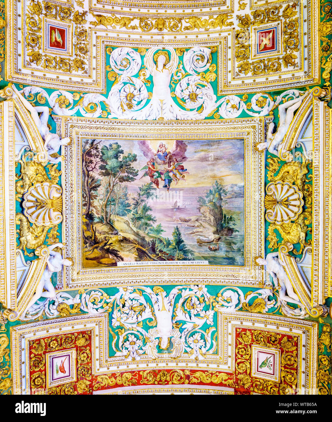 Ceiling painting gallery hi-res stock photography and images - Alamy