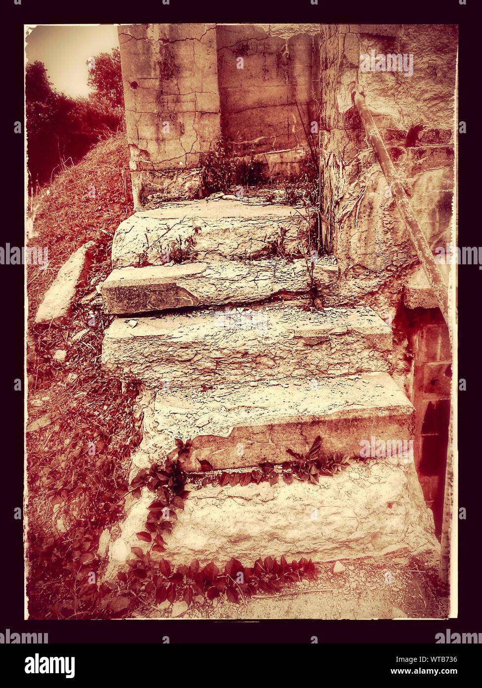 Broken Steps High Resolution Stock Photography and Images - Alamy