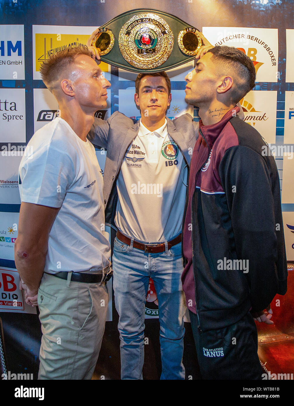 Berlin, Germany. 11th Sep, 2019. Boxing: Super light weight, World ...