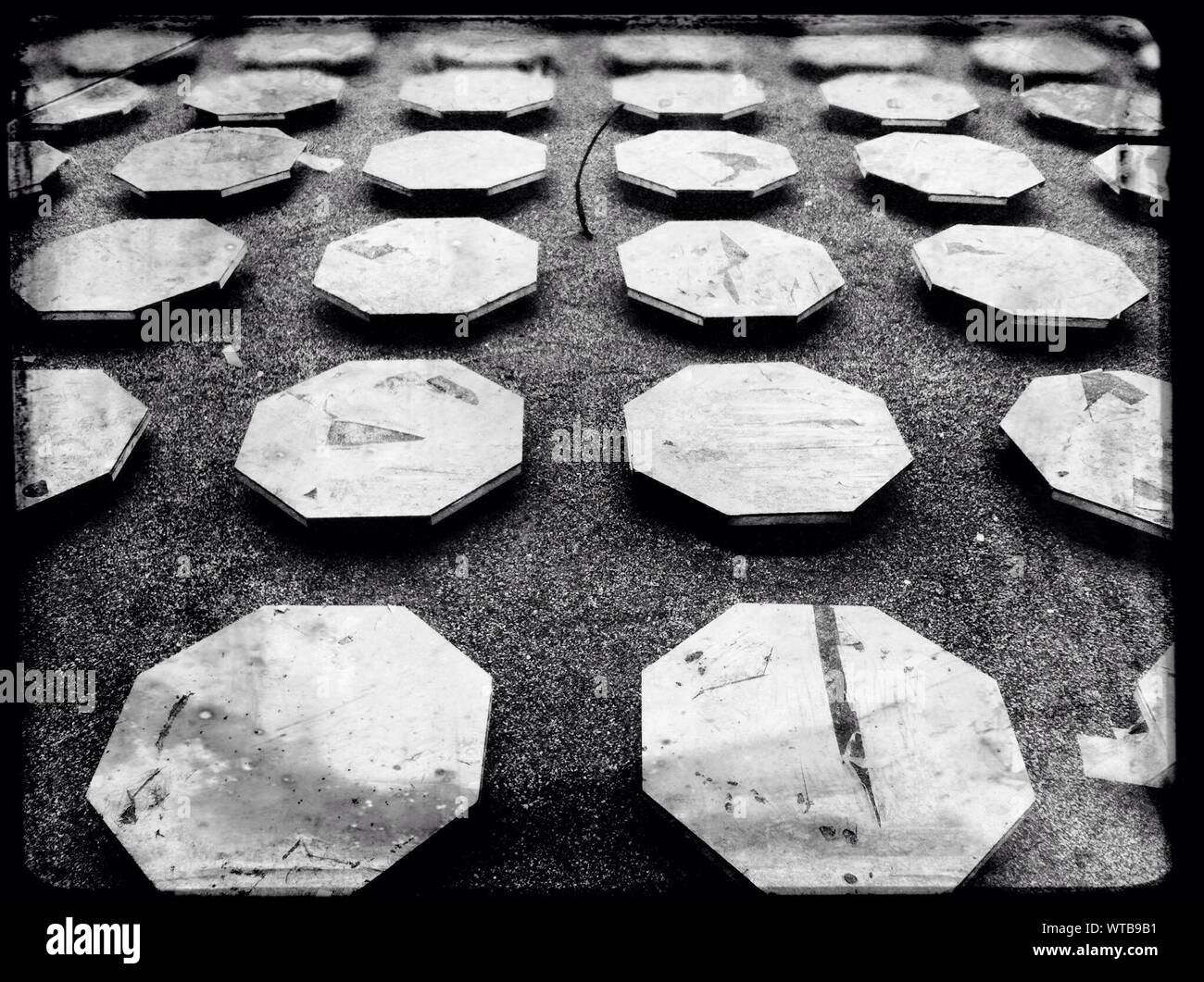 Rows of objects hi-res stock photography and images - Alamy