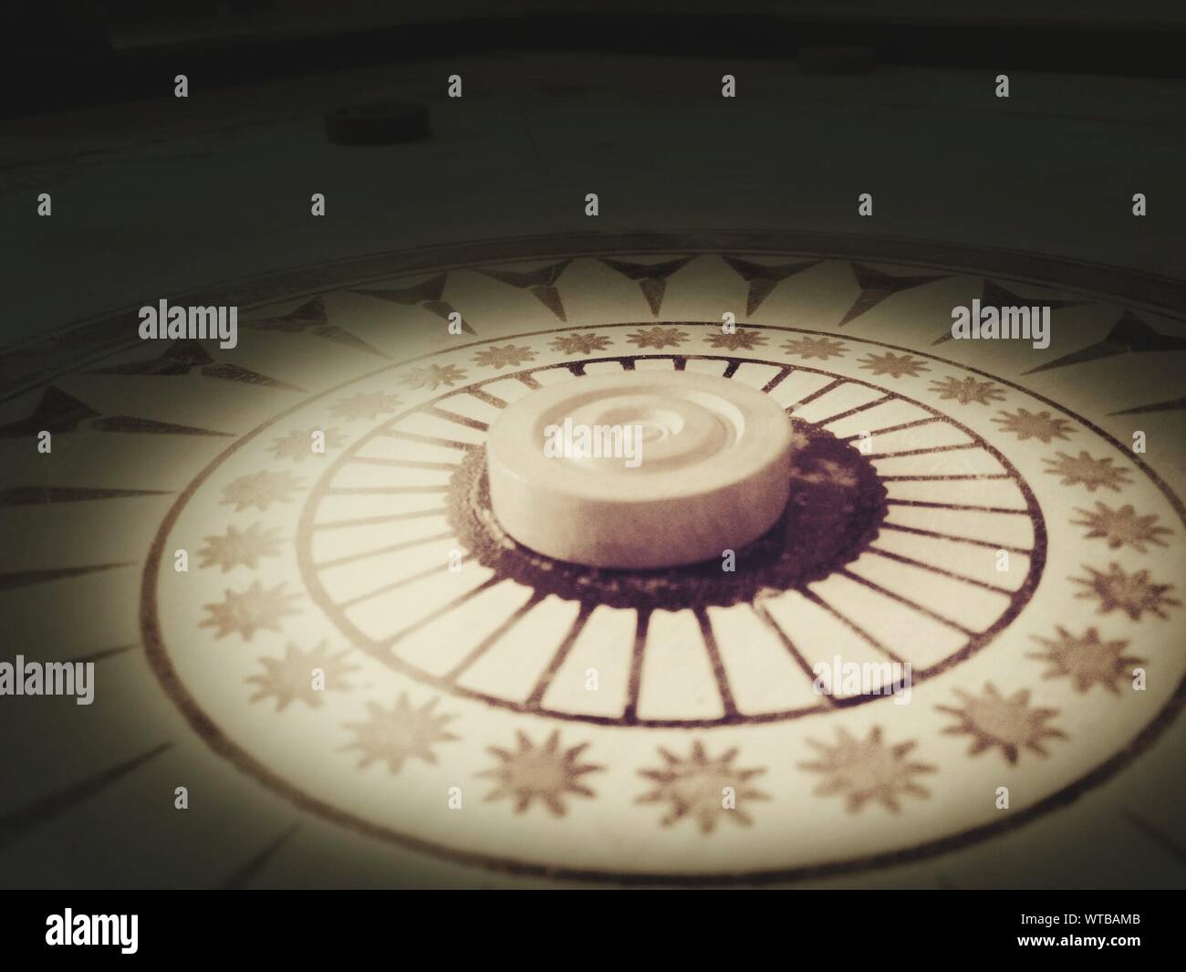Carrom coin hi-res stock photography and images - Alamy