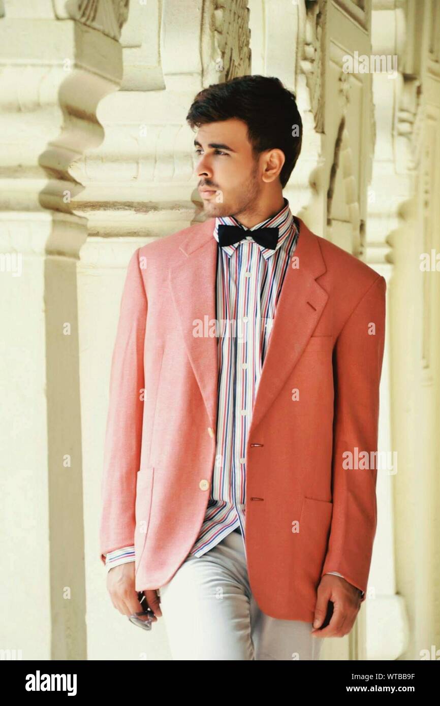 Tie Columns High Resolution Stock Photography and Images - Alamy