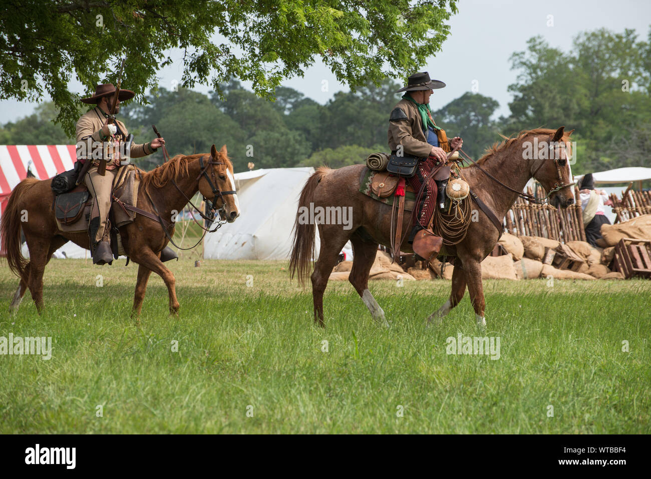 Mexican scouts head out at the annual Battle of San Jacinto Festival ...