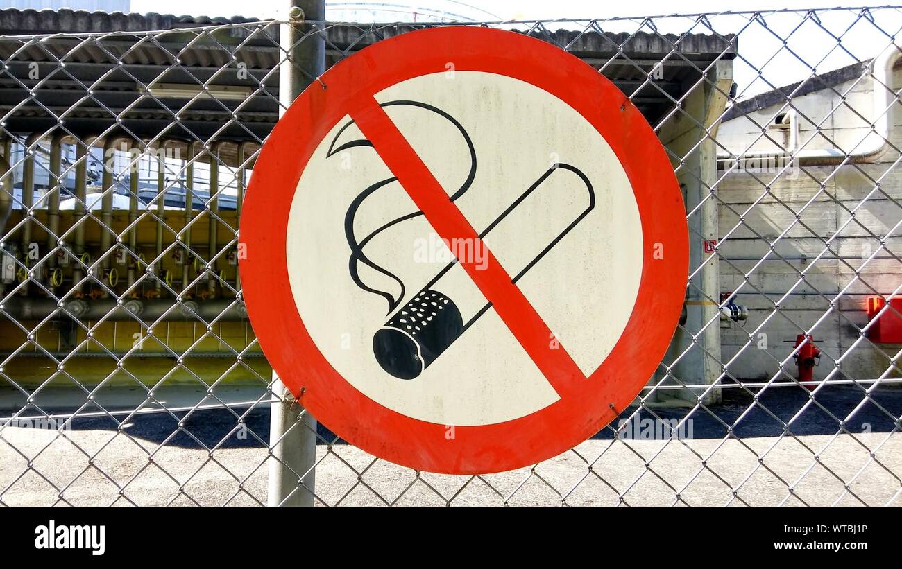 Security Smoking High Resolution Stock Photography and Images - Alamy