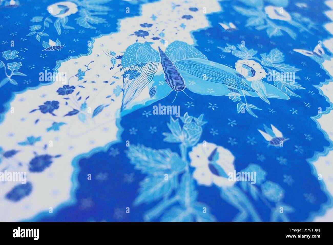 Batik hi-res stock photography and images - Alamy