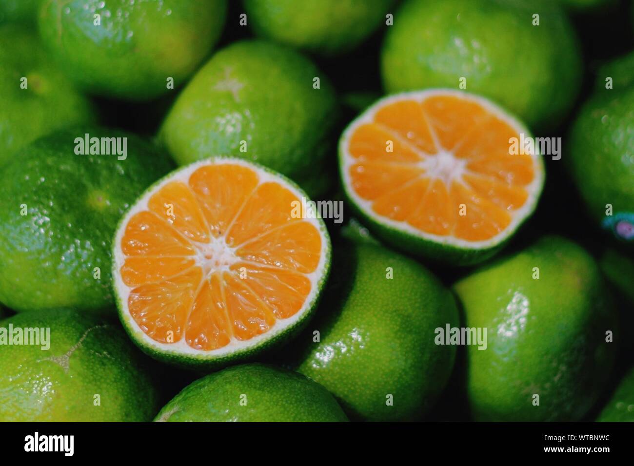 Cross Section Of Orange Slice High Resolution Stock Photography and ...