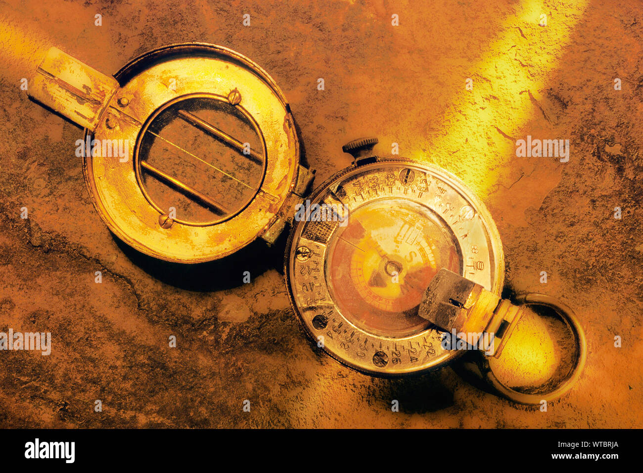 Historic compass hi-res stock photography and images - Alamy