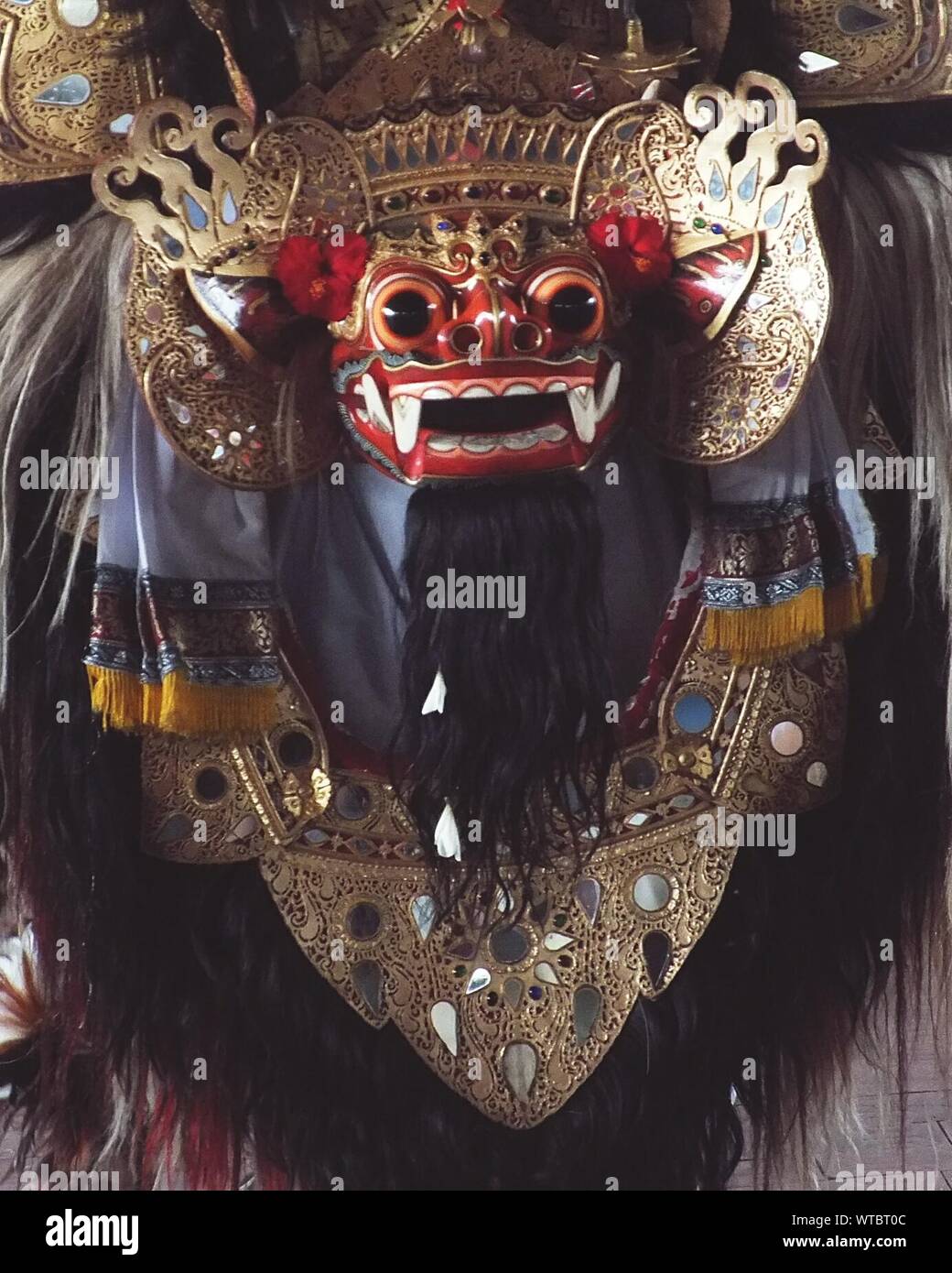 Barong costume hi-res stock photography and images - Alamy