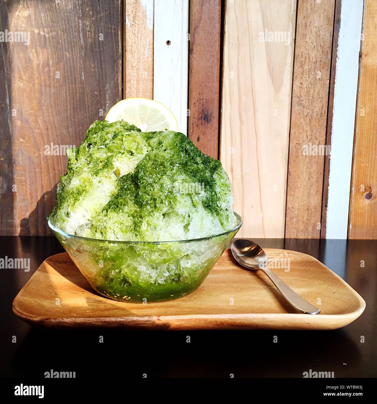 Ice bowl hi-res stock photography and images - Alamy