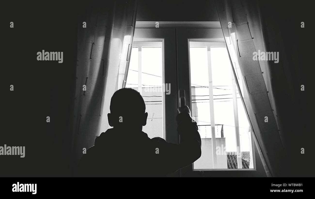 Silhouette glass rear view hi-res stock photography and images - Alamy