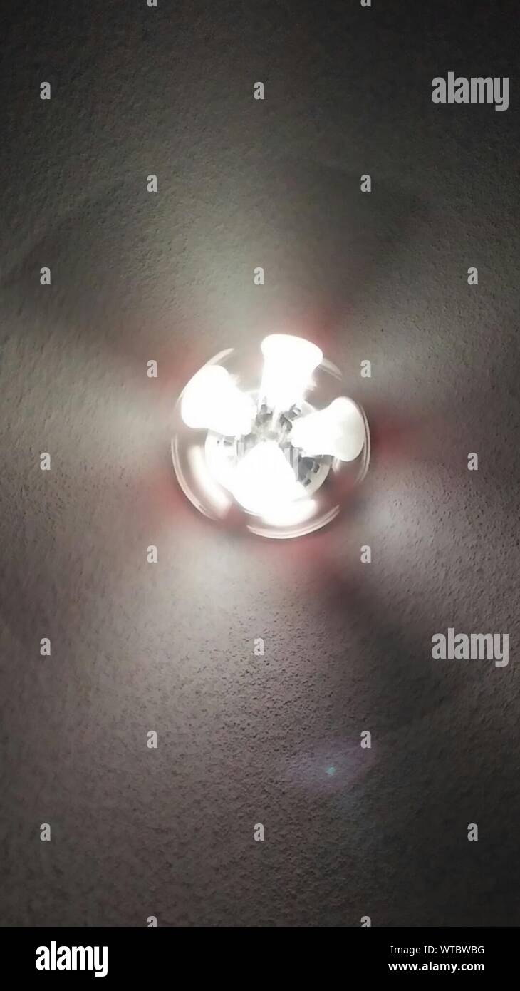 Ceiling fan spinning hi-res stock photography and images - Alamy