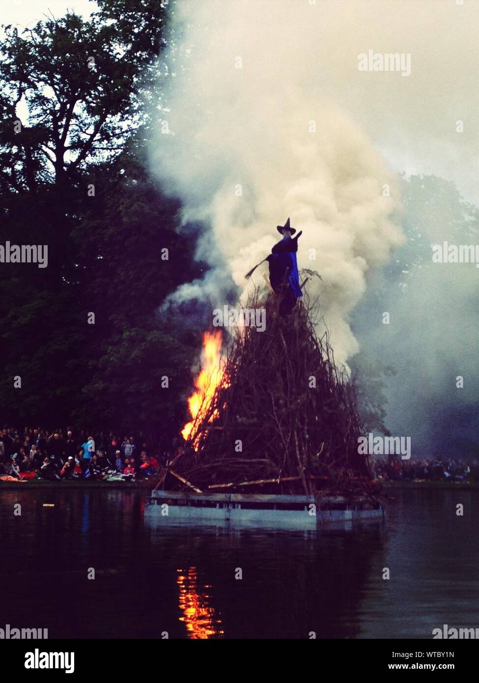 Burning of witch hi-res stock photography and images - Alamy
