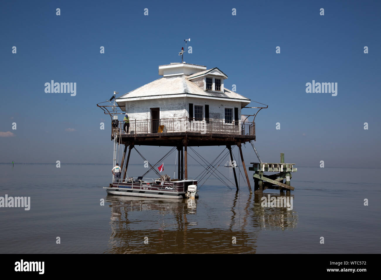 Middle Bay or Mobile Bay Lighthouse, Mobile Bay, Alabama Stock Photo ...